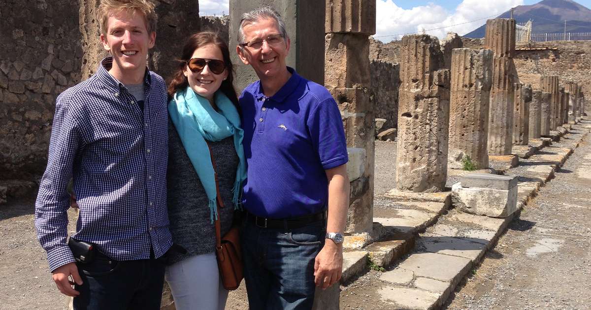 Pompeii Uncovered Tour: Guided Walk Through the City Frozen in Time ...